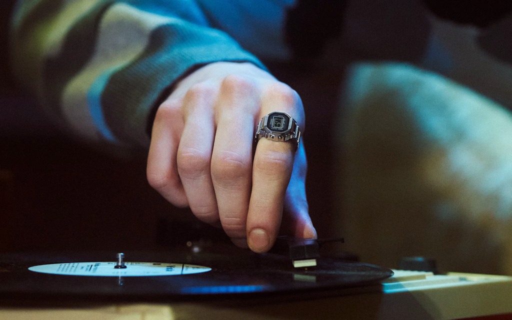 Jam Tangan atau Cincin? Casio Luncurkan Ring Watch Seharga Rp 2 Juta ...